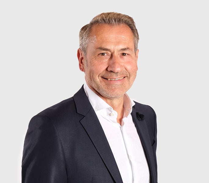 Kontakt - Ihr Ansprechpartner für Glasfasertechnologie | Opternus
